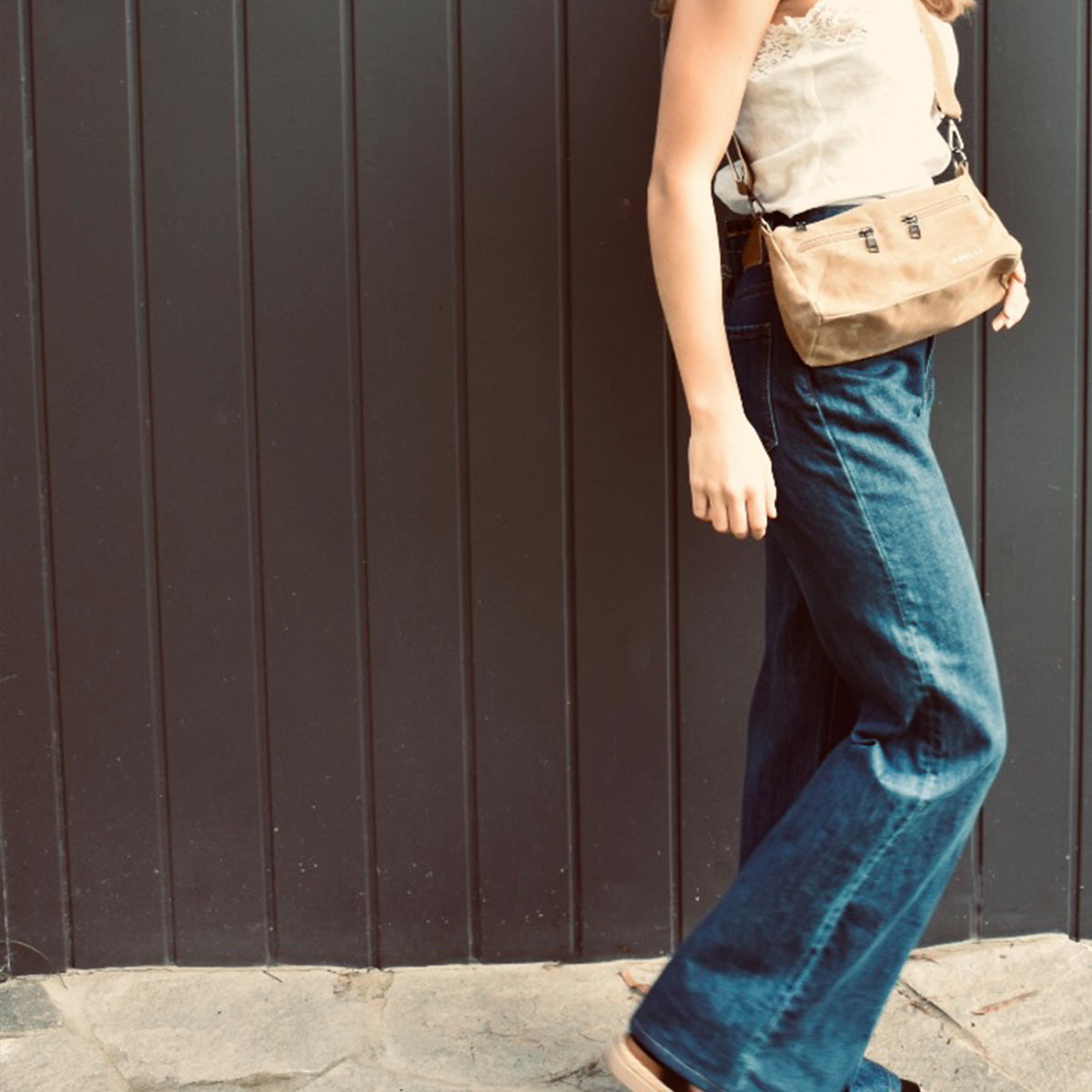 Waxed Canvas Tan Crossbody Bag I Casual Handbags Australia I Pelli Bags