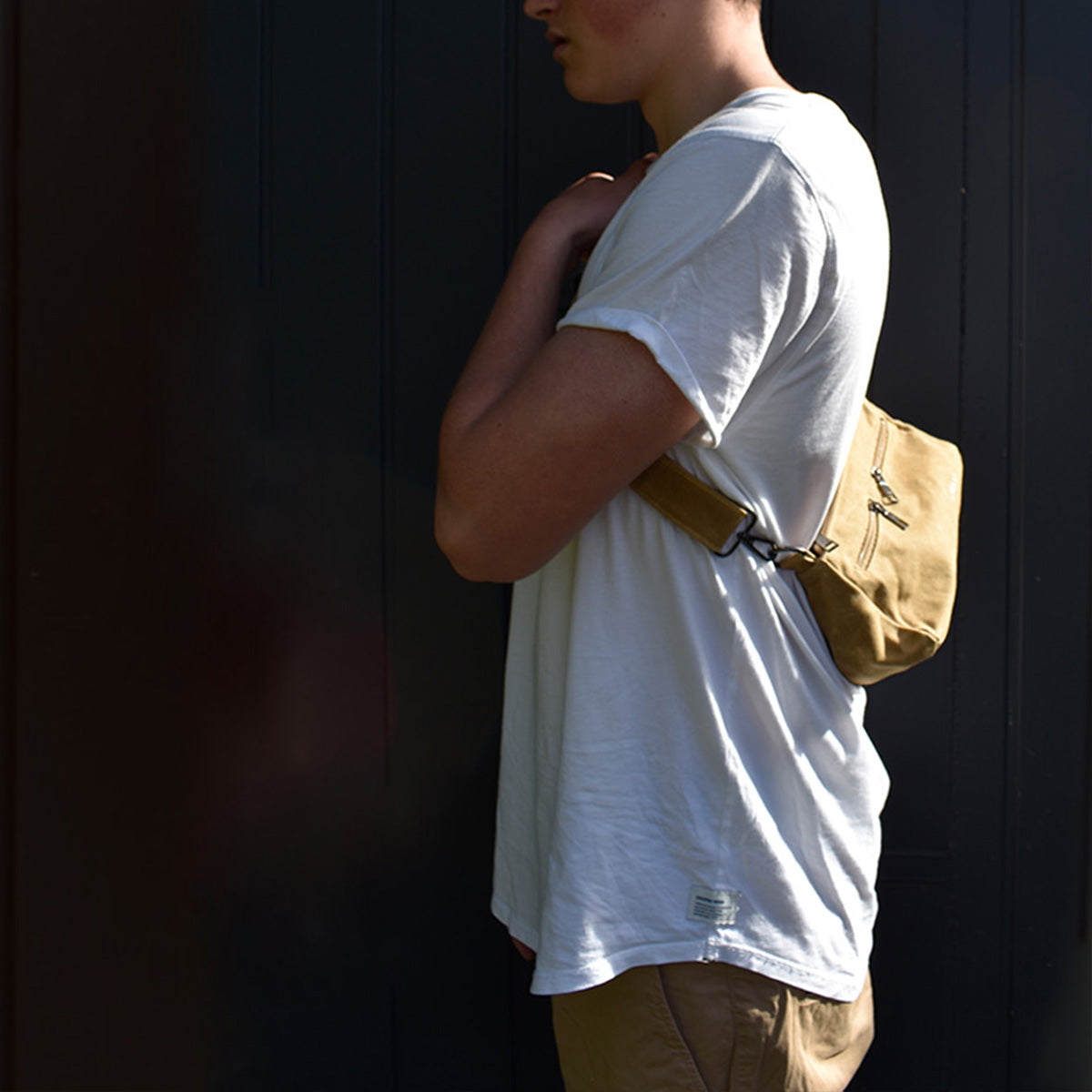 Waxed Canvas Tan Crossbody Bag I Casual Handbags Australia I Pelli Bags